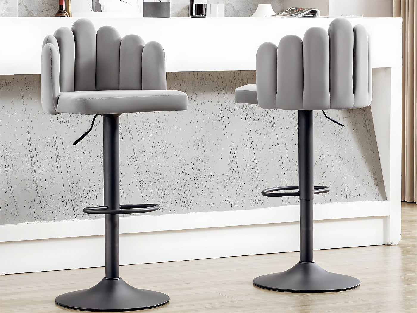 Lot de 2 tabourets de bar - réglable en hauteur - dossier en forme de pétale - velours - gris