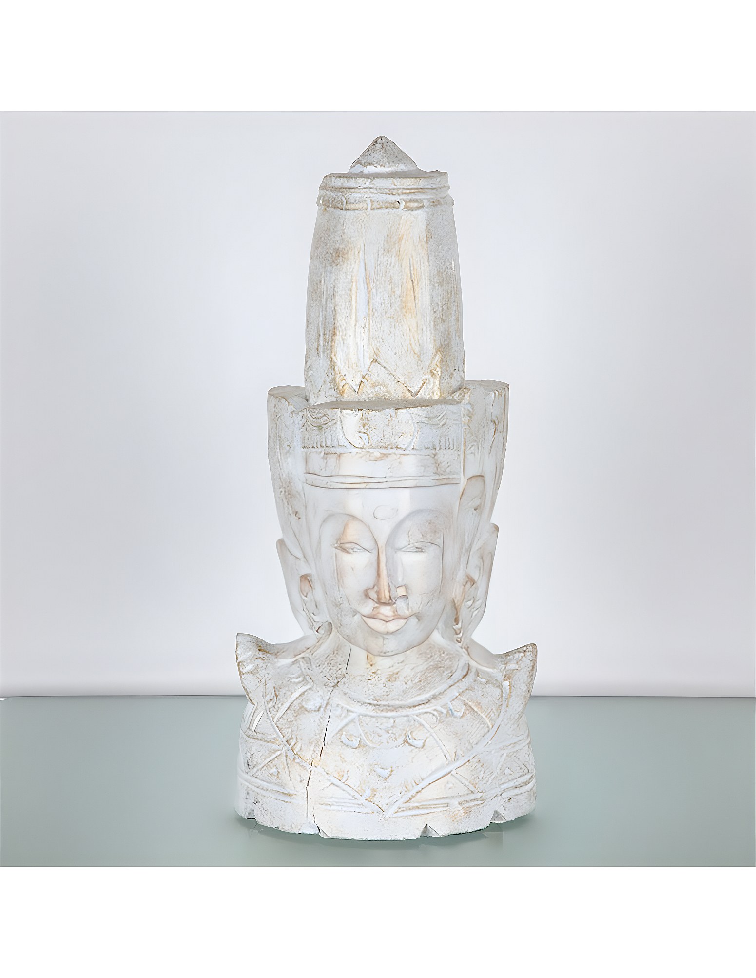 Figura busto diosa balinesa en madera de color dorado bali