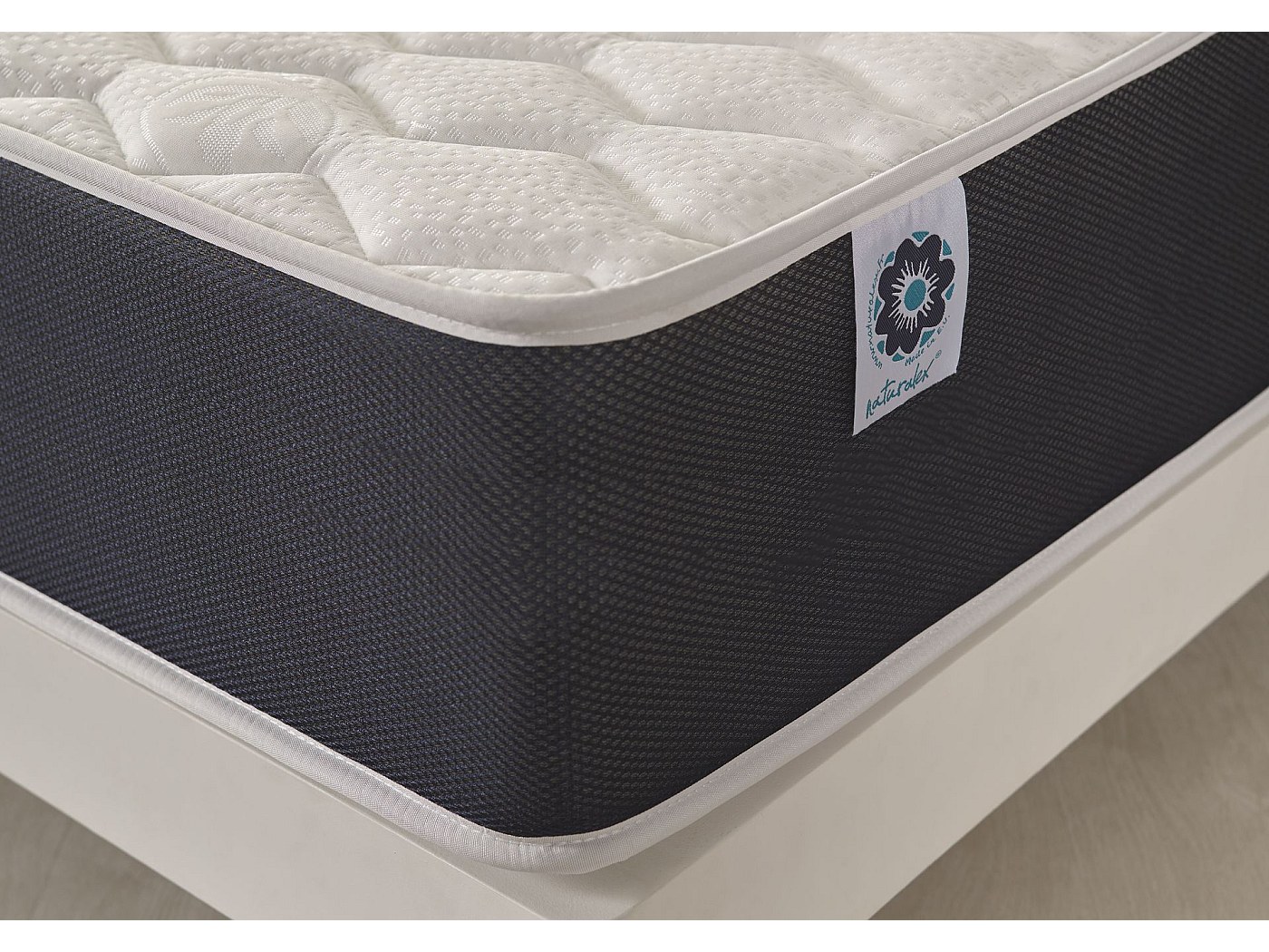 Matelas Ergolatex 140x190 cm - Multicouches HR - Blue Latex - Très ...