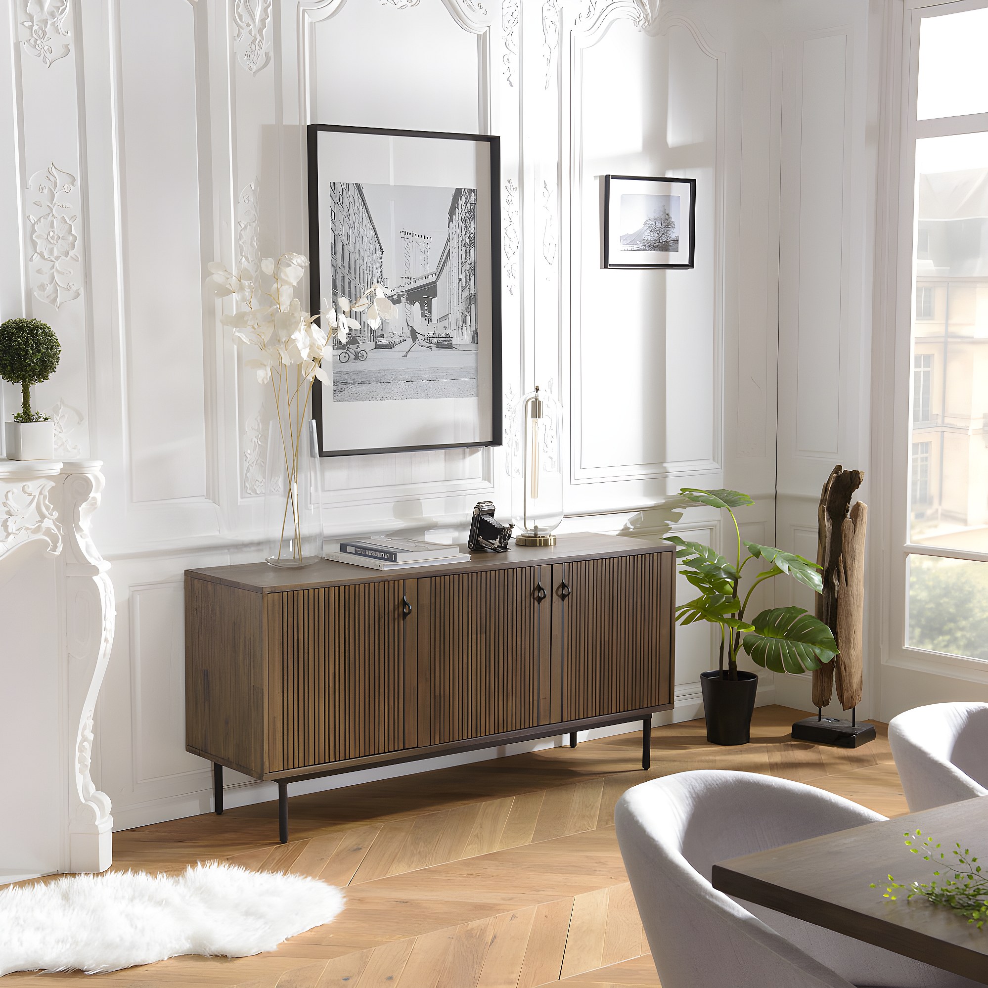 Buffet 3 portes en acacia avec pieds en métal noir