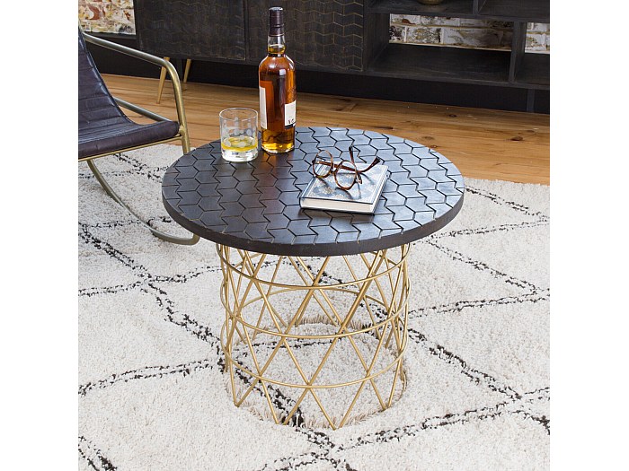 Table basse en manguier et métal doré Alphonse