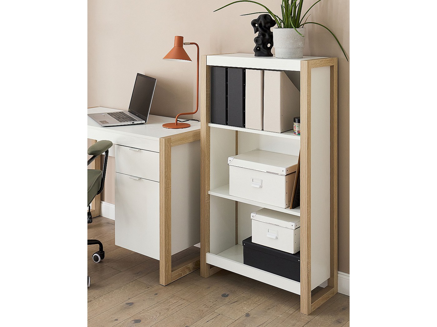 Librería de 3 niveles madera clara y blanco JOHNSON