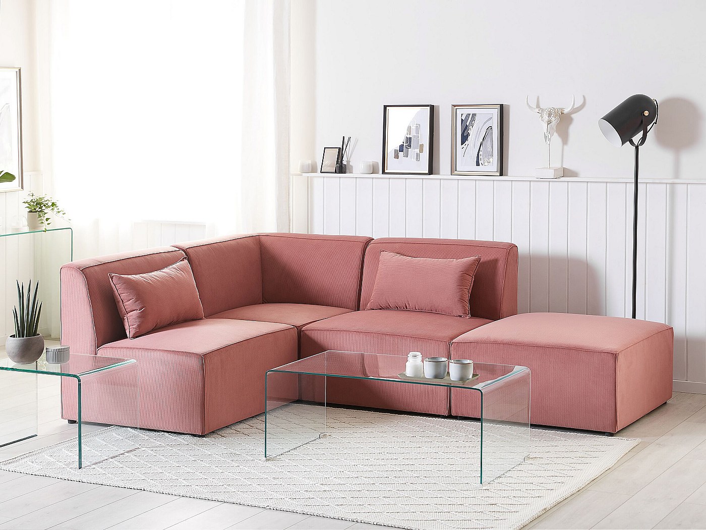 Sofá esquinero 3 plazas de pana con reposapiés rosa derecho LEMVIG