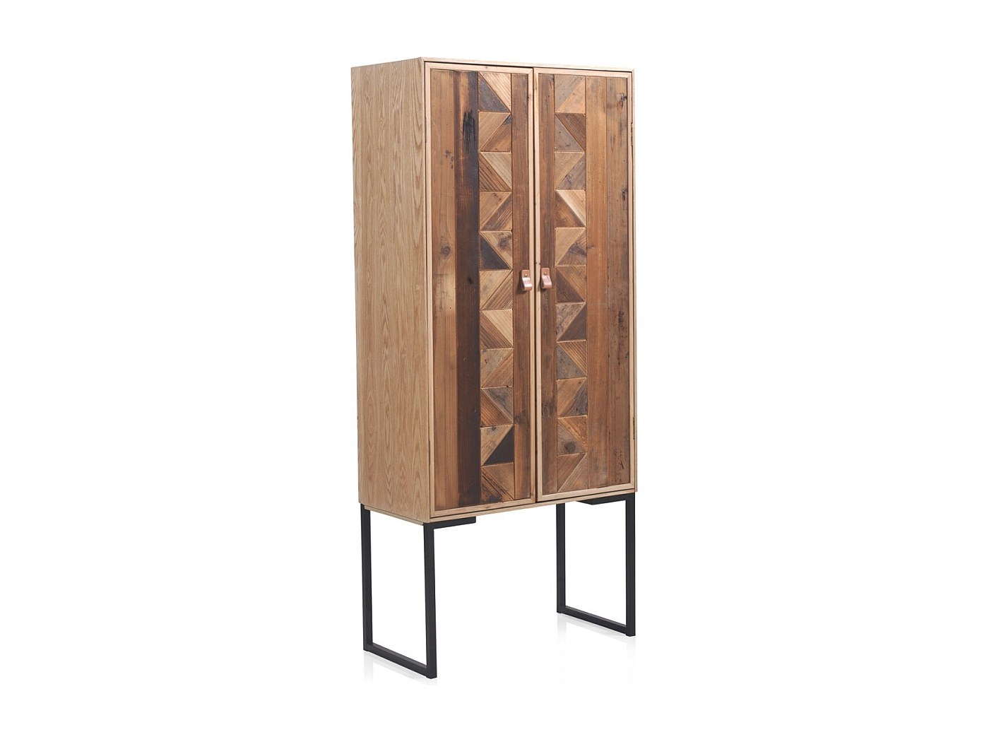 Vitrina chapada con madera de fresno con frontis de madera reciclada