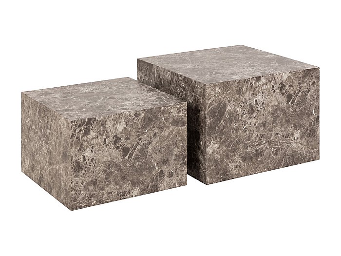 Dice table basse marron.