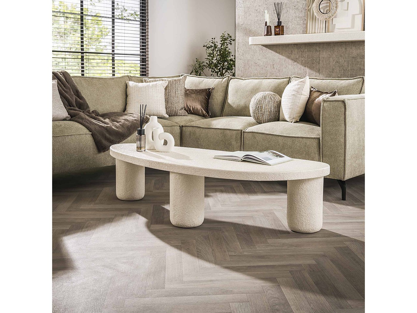 Mesa de centro XL Pebble Triangle - Mármol Compuesto