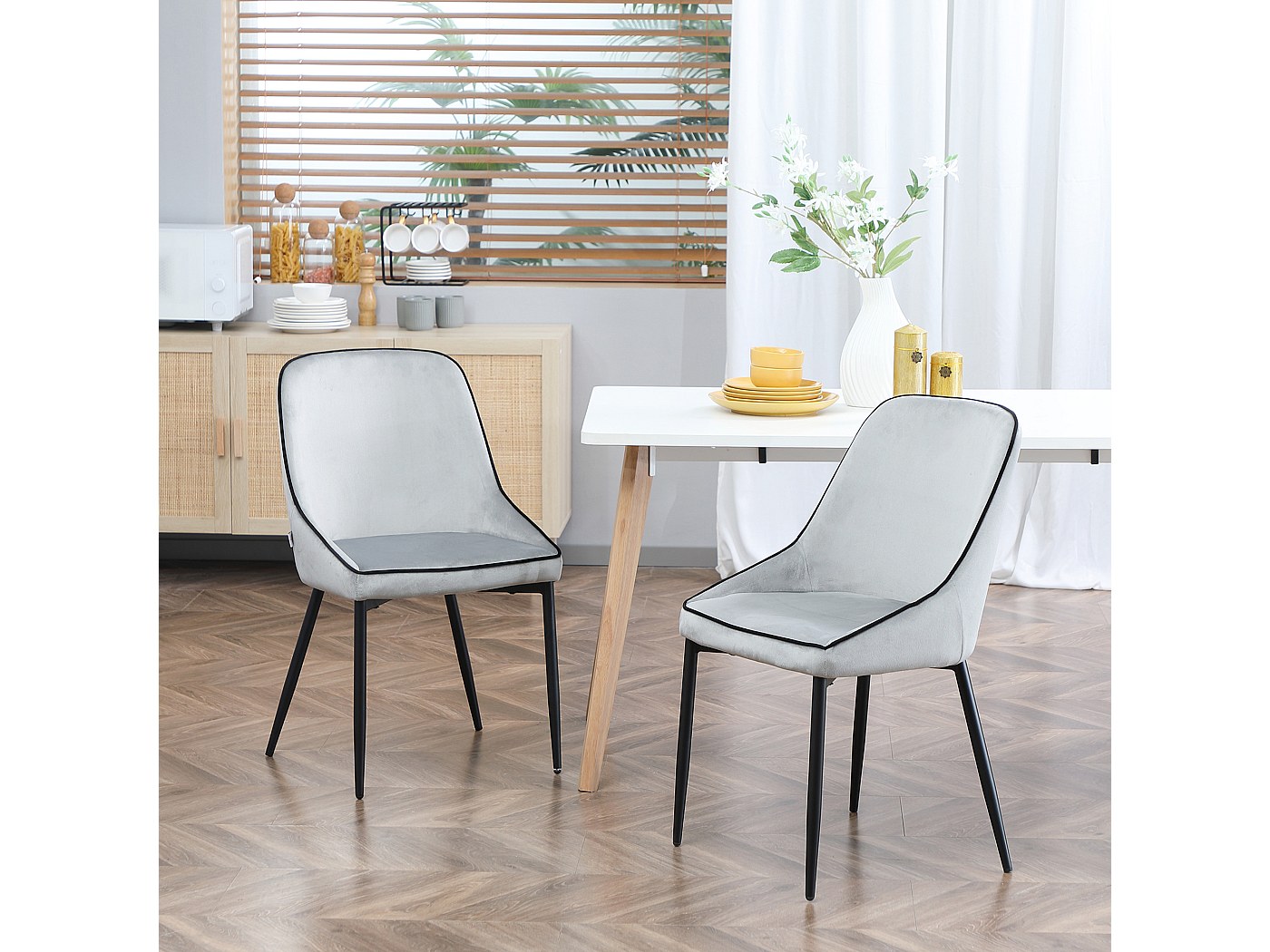 Lot de 2 chaises de salle à manger design piètement effilé incliné ...