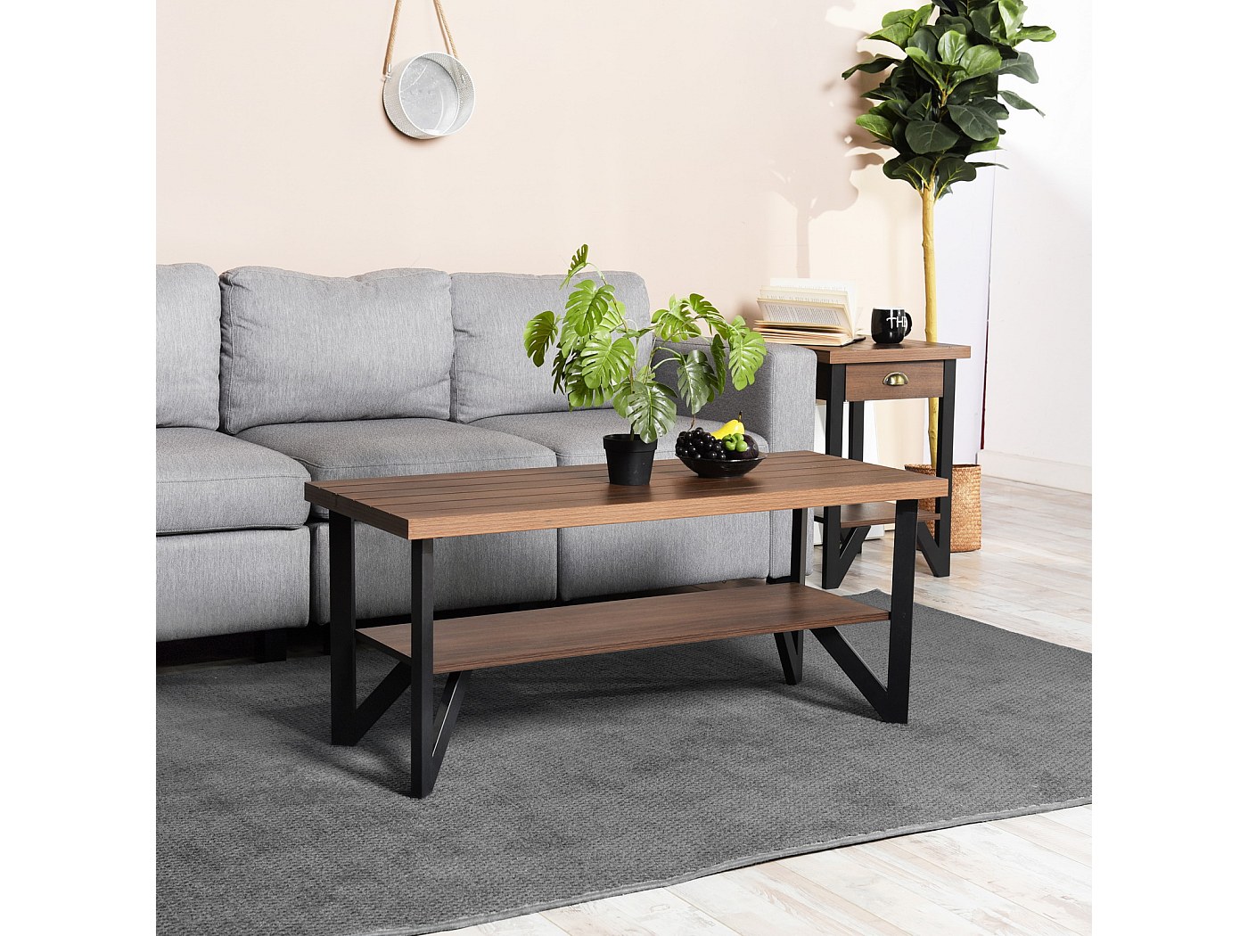 Table basse double couche avec fonction de rangement, style industriel