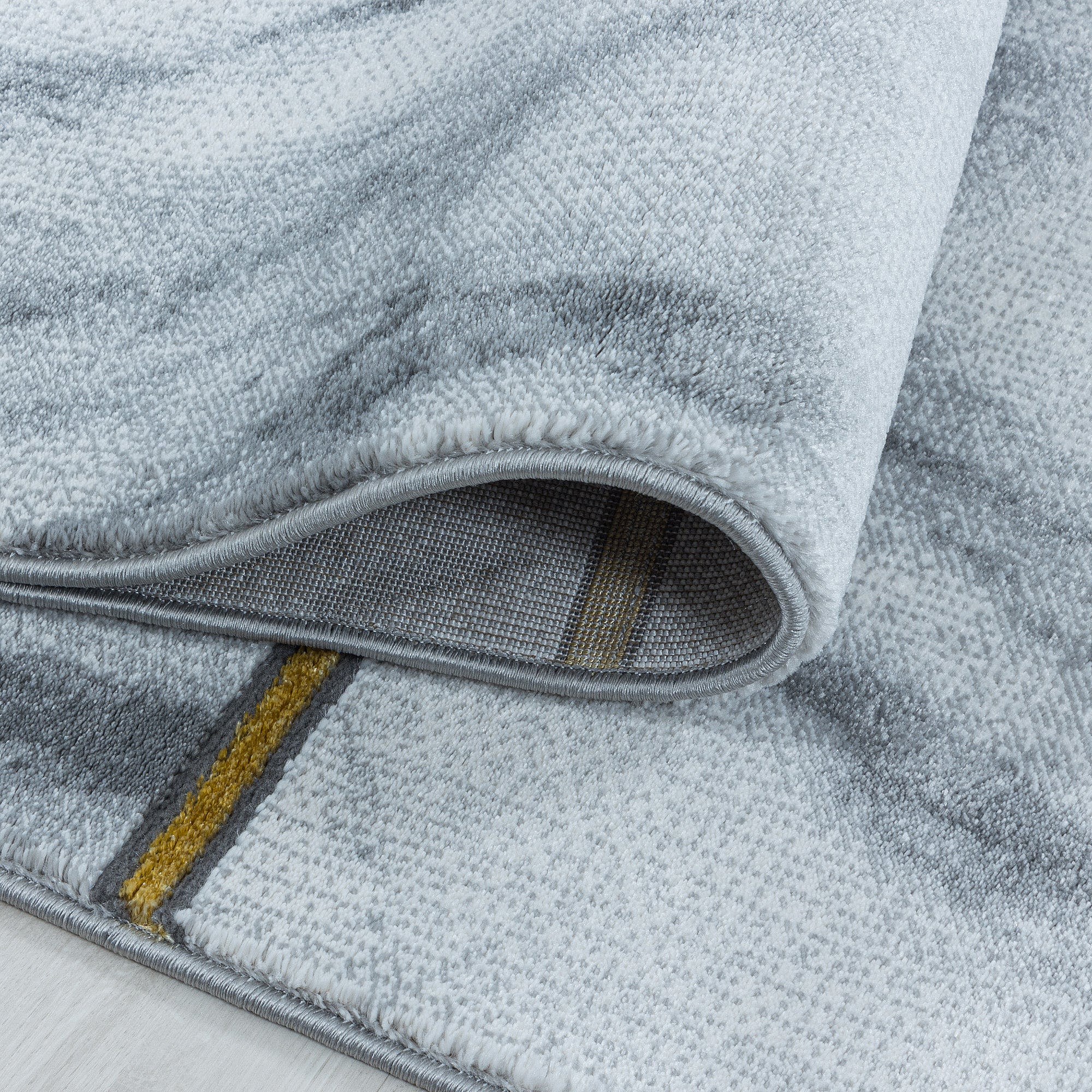 DAMIER - Tapis Effet Marbre - Doré 160 x 230 cm