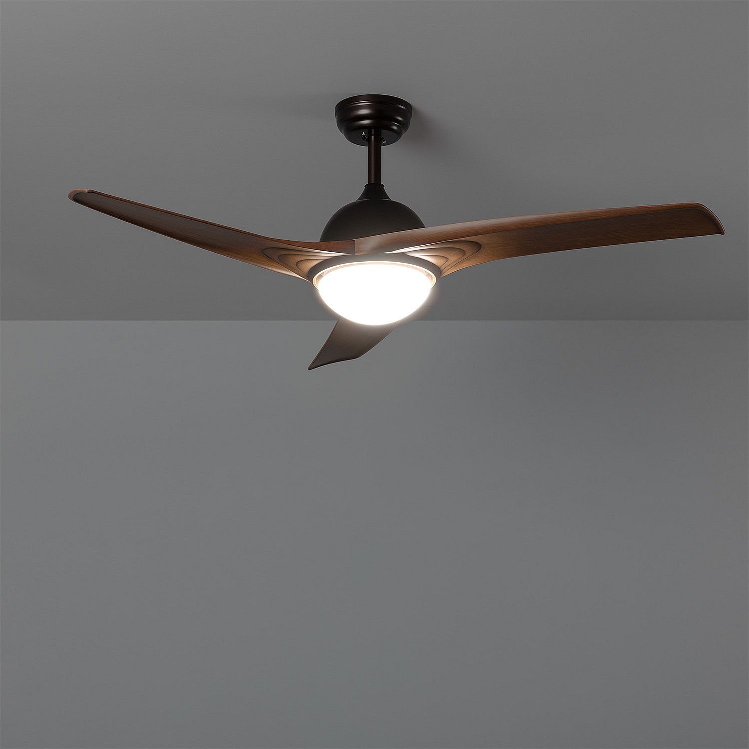 Ventilateur de Plafond LED Mistral Marron 132cm