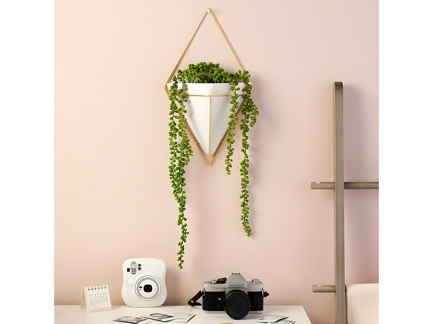 Jarrón de pared trigg